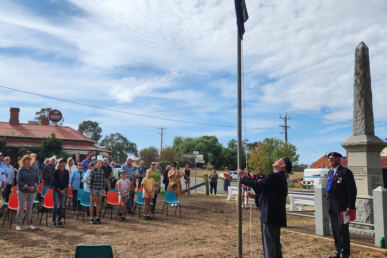 Thoona community honours the fallen